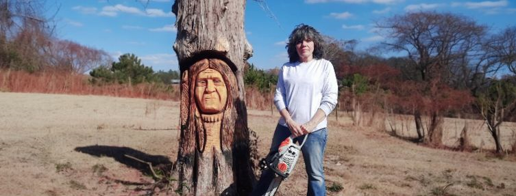 Spring Valley woman turns stumps, logs into chainsaw art – Colbert ...